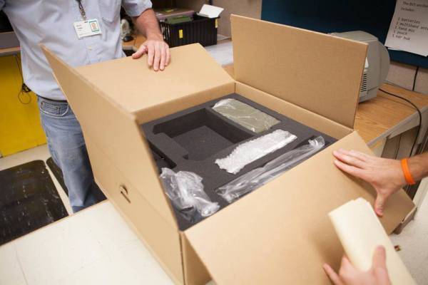 Delivery of General Dynamics and Rockwell Collins-built AN/PRC-155 ...