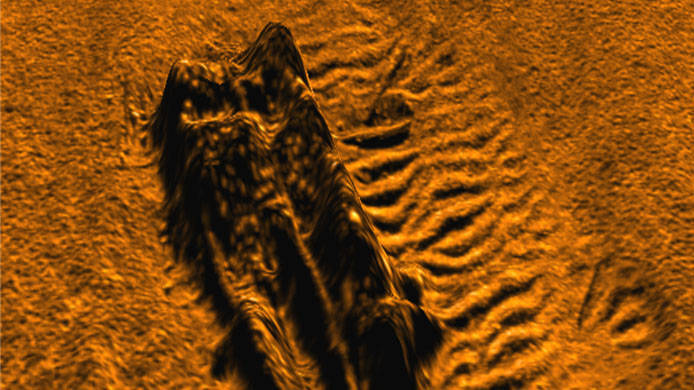 Bluefin-9 Unmanned Underwater Vehicle (UUV) - General Dynamics Mission ...